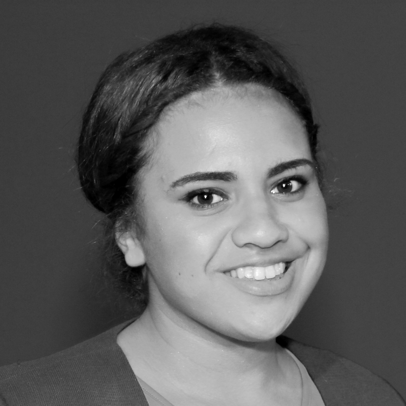 Lorraine Genia B&W – EMTV Online